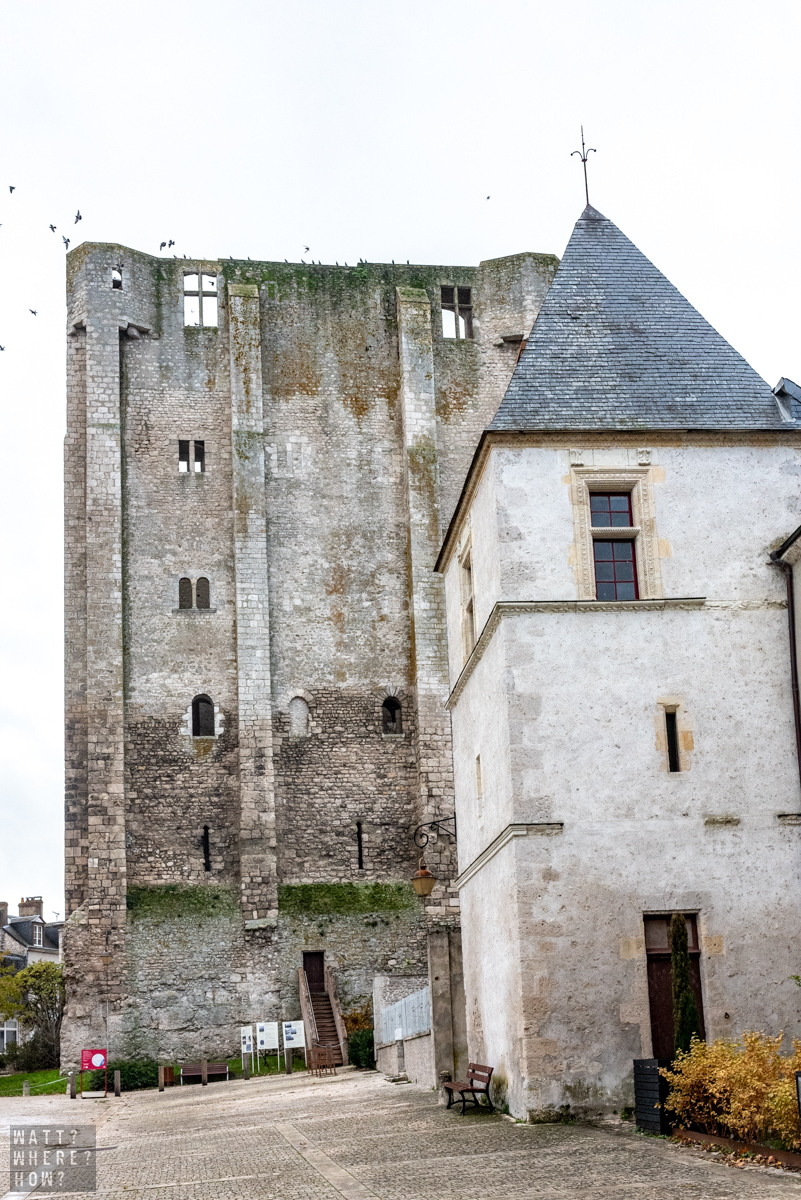 Beaugency, a small 11th Century Loire Valley town with a dramatic past ...